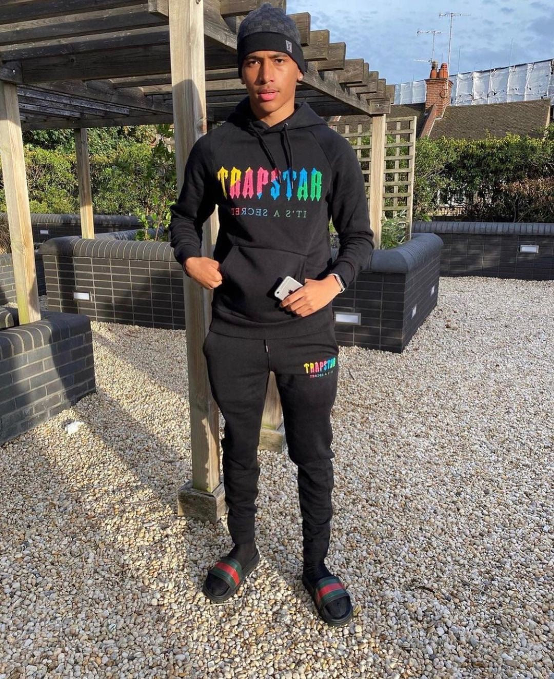 Tracksuits – Vaulted