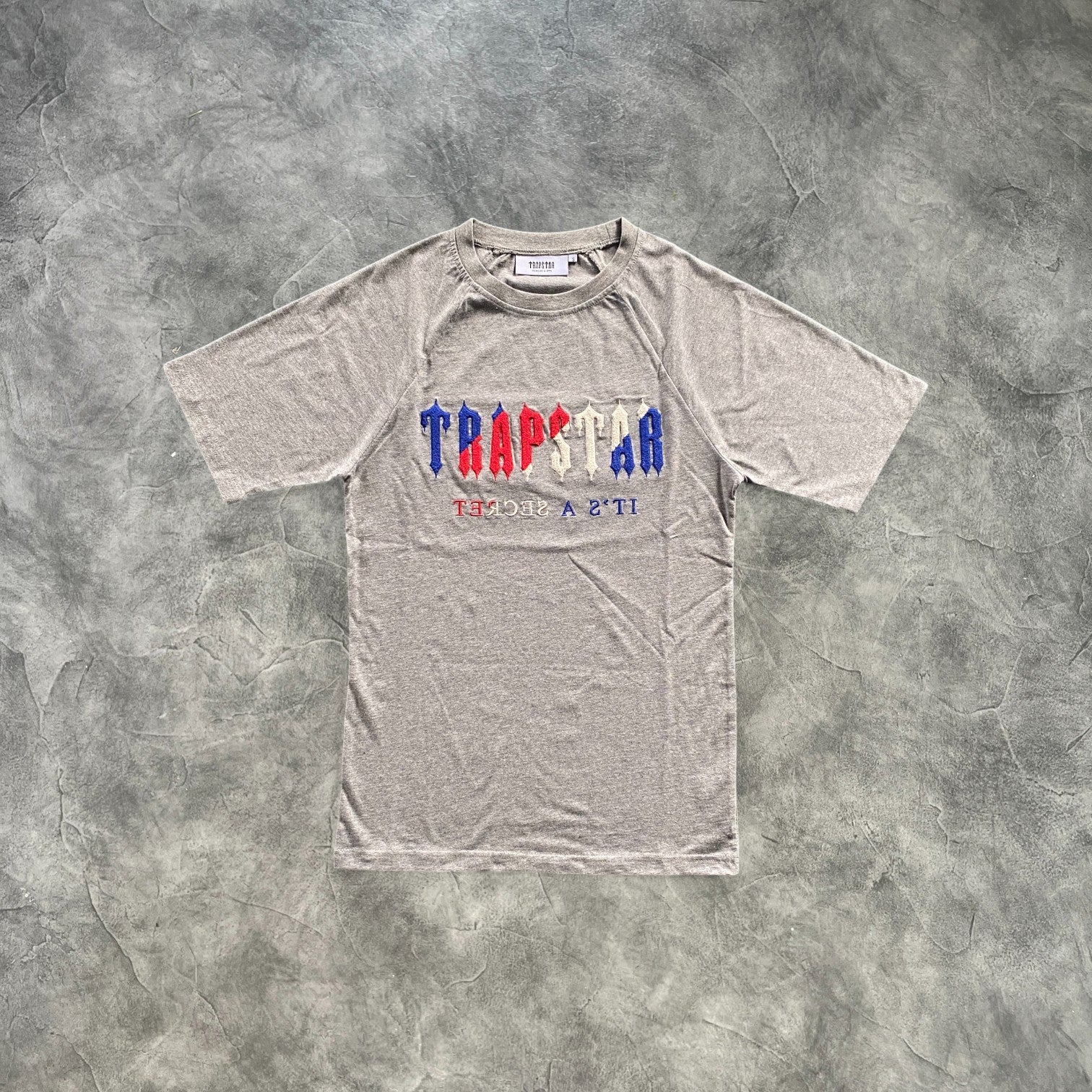 Trapstar Chenille Decoded Summer Set Grey/Blue – Vaulted